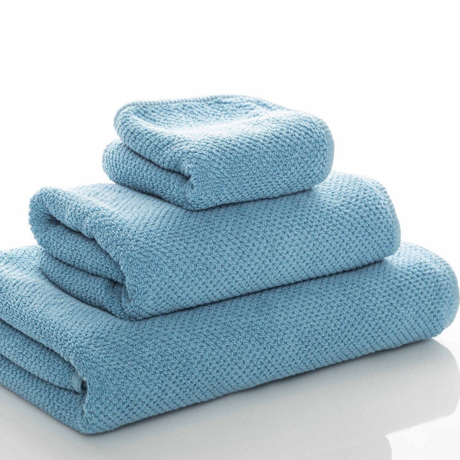 Handdukar Bee Waffle i snygg Spa-design - Handduksshoppen